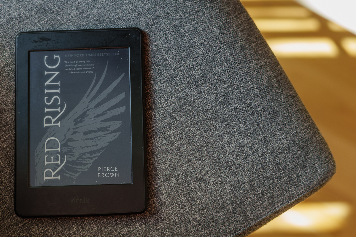 Book Review: Red Rising – The Girl with The Red Backpack